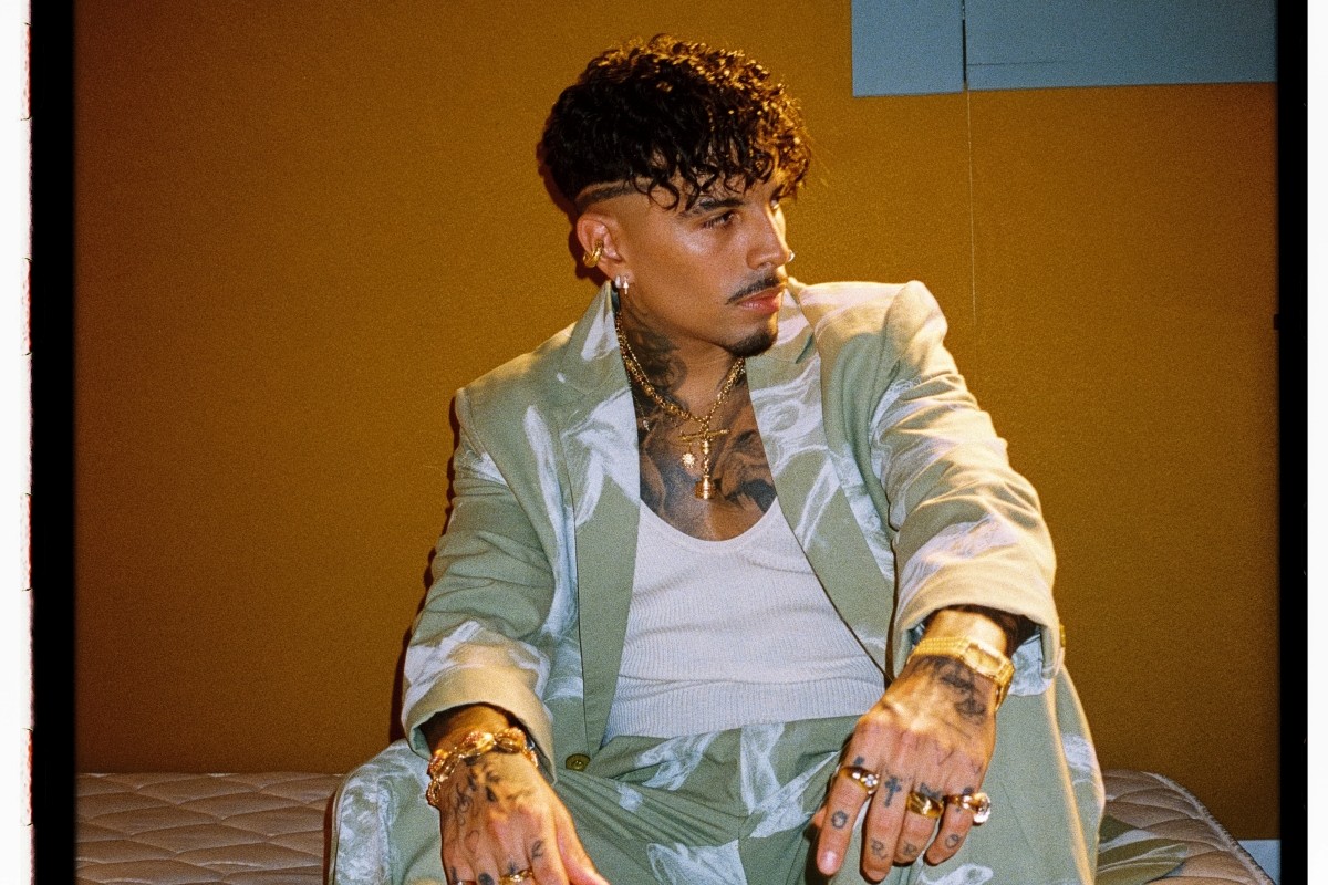 Rauw Alejandro Releases New Single 'Buenos Términos': Listen Now