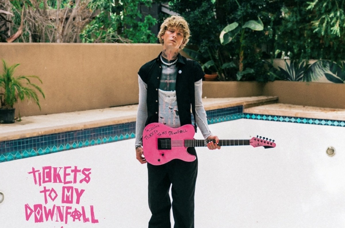 mgk Drops New Single 'No Cell Phones in Rehab' Music Video