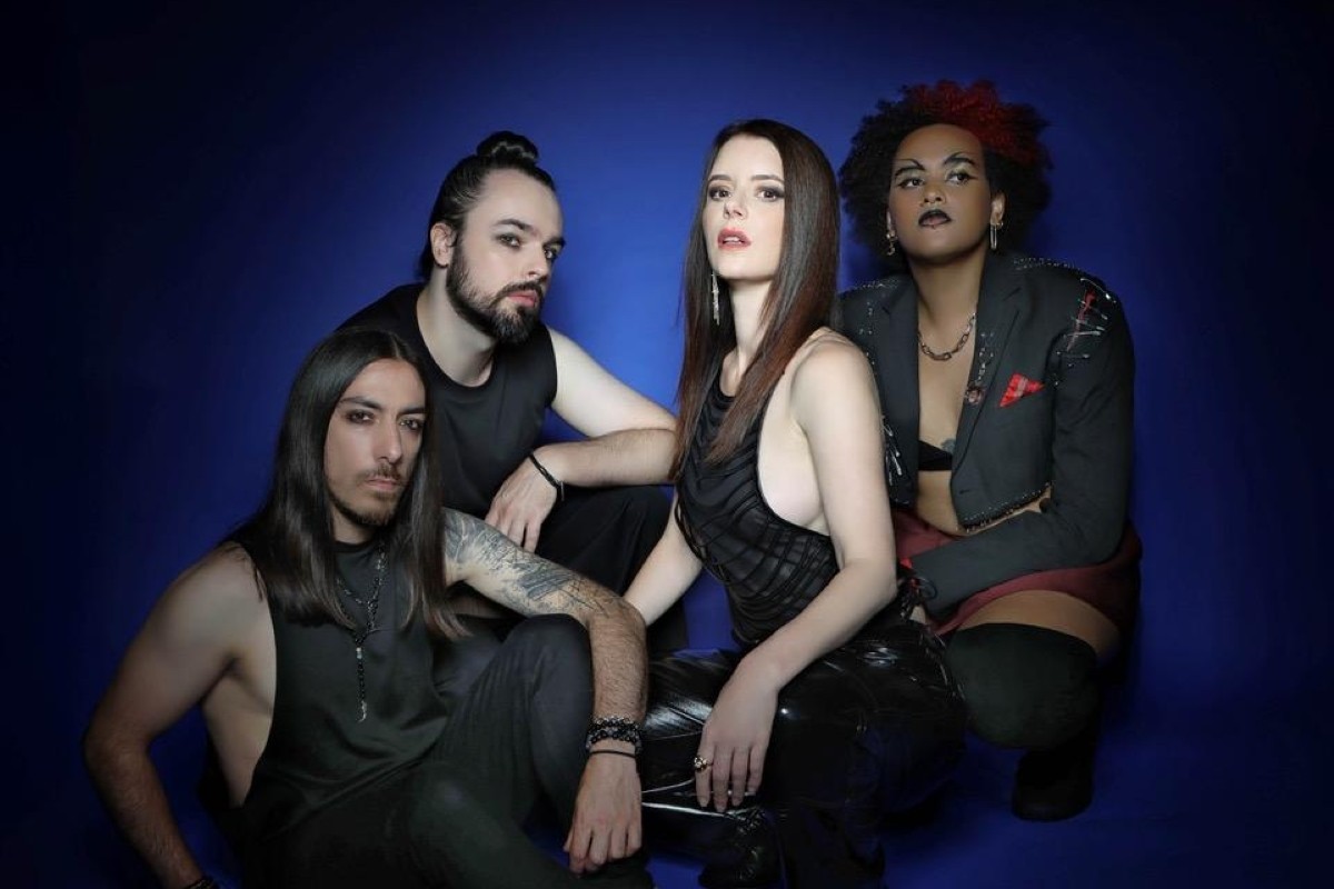 The Favors Release Debut Album 'The Dream' - Listen Now!