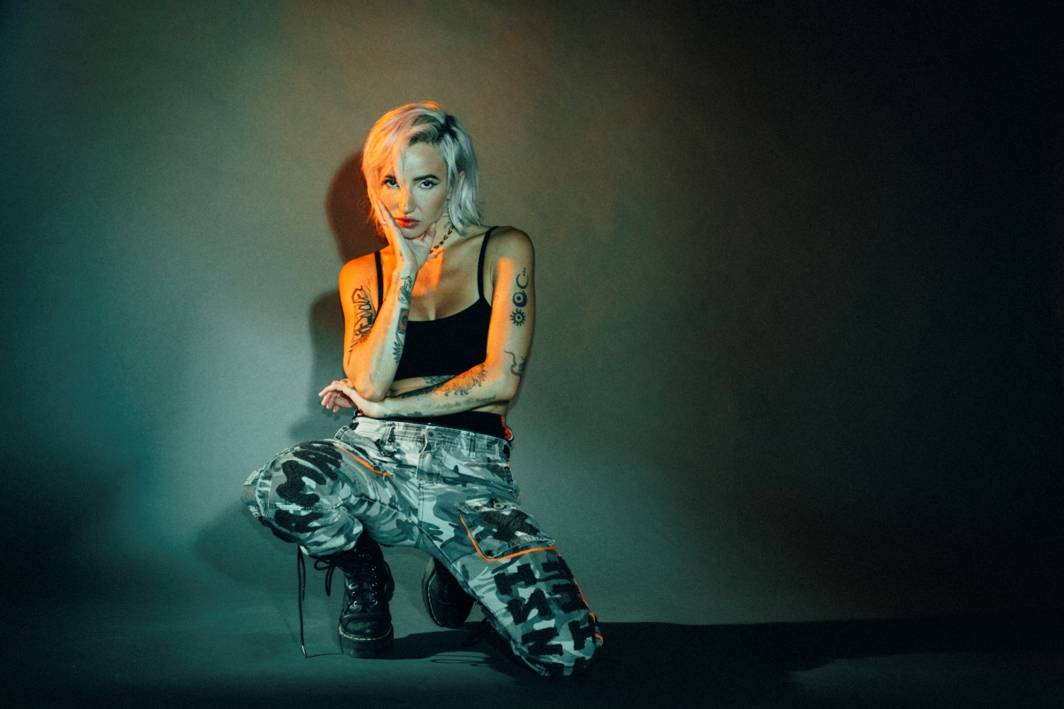 Lights Unveils A6EXTENDED Deluxe Album and New Single