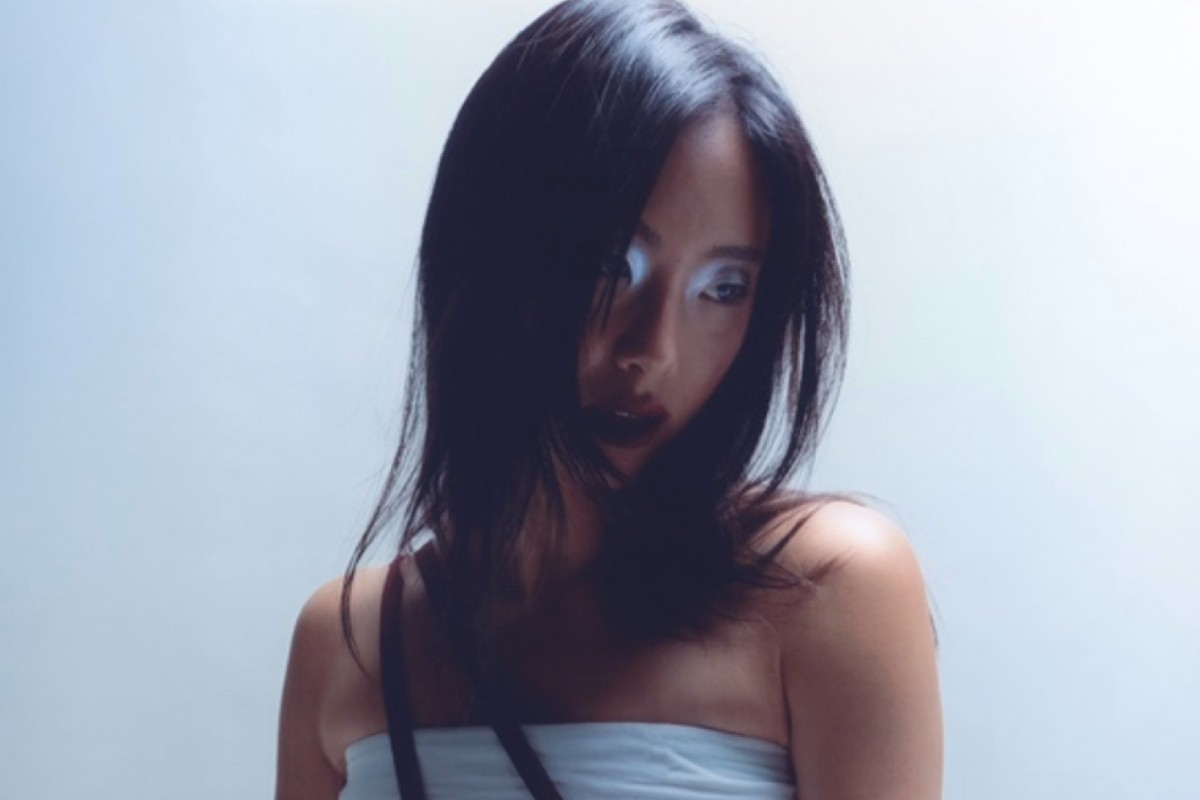 Sarah Kinsley Announces New EP 'Fleeting' and Tour Dates