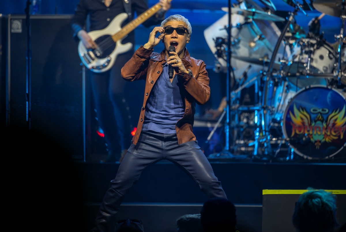 Journey's Final Frontier Tour: A Nostalgic Farewell Concert